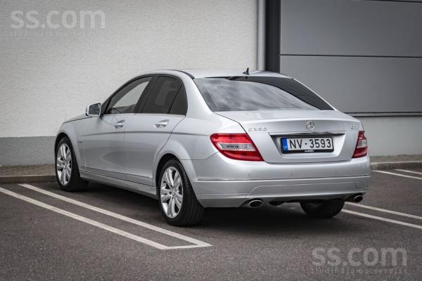 Mercedes-Benz C 350 2009 Rīga, ar dzinēja tilpumu 3.00 L un nobraukumu 295 tūkst. km par 4990 €, foto 6 vietnē AUTOMOTO.COM.LV