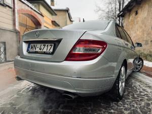 Mercedes-Benz C 350 2010 Cēsis, ar dzinēja tilpumu 3.00 L un nobraukumu 0 tūkst. km par 6500 €, foto 5 vietnē AUTOMOTO.COM.LV