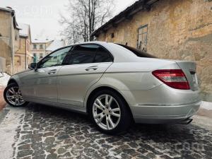 Mercedes-Benz C 350 2010 Cēsis, ar dzinēja tilpumu 3.00 L un nobraukumu 0 tūkst. km par 6500 €, foto 8 vietnē AUTOMOTO.COM.LV
