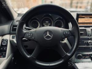 Mercedes-Benz C 350 2010 Cēsis, ar dzinēja tilpumu 3.00 L un nobraukumu 0 tūkst. km par 6500 €, foto 28 vietnē AUTOMOTO.COM.LV