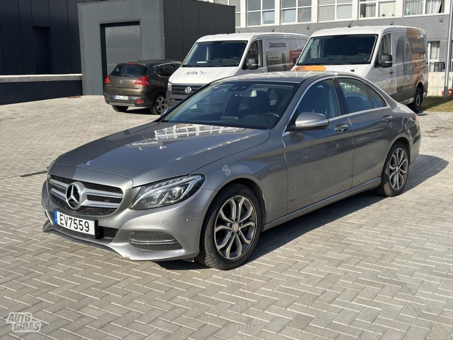 Мерседес Ц 350 2015 в Вильнюс, объемом двигателя 2.00 л и пробегом 254 тыс. км за 10500 €, фото 1 на AUTOMOTO.COM.LV