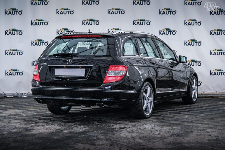 Мерседес Ц 350 2010 в Каунас, объемом двигателя 3.00 л и пробегом 324 тыс. км за 6990 €, фото 4 на AUTOMOTO.COM.LV