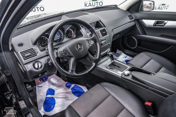 Мерседес Ц 350 2010 в Каунас, объемом двигателя 3.00 л и пробегом 324 тыс. км за 6990 €, фото 5 на AUTOMOTO.COM.LV