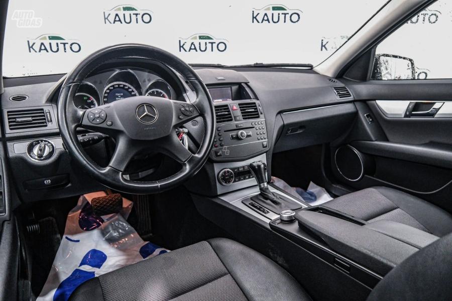 Мерседес Ц 350 2010 в Каунас, объемом двигателя 3.00 л и пробегом 324 тыс. км за 6990 €, фото 8 на AUTOMOTO.COM.LV