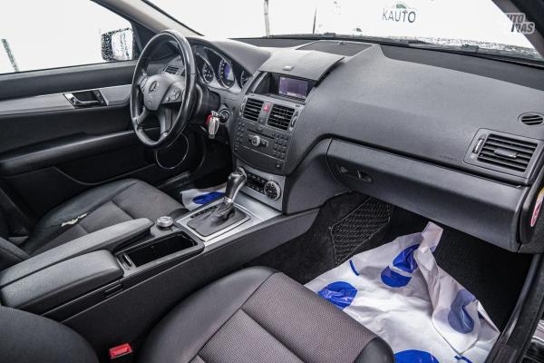 Мерседес Ц 350 2010 в Каунас, объемом двигателя 3.00 л и пробегом 324 тыс. км за 6990 €, фото 10 на AUTOMOTO.COM.LV