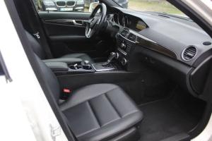 White Mercedes-Benz C 350 2012 in Liepaja, with an engine capacity of 3.50 L and mileage of 128 thousand km for 12700 €, photo 9 on AUTOMOTO.COM.LV