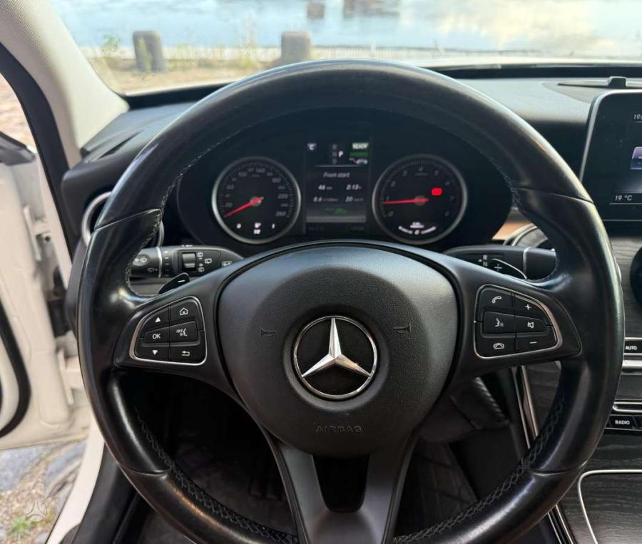 Balts Mercedes-Benz C 350 2015 Kauņa, ar dzinēja tilpumu 2.20 L un nobraukumu 230 tūkst. km par 10990 €, foto 27 vietnē AUTOMOTO.COM.LV