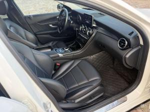 Balts Mercedes-Benz C 350 2015 Kauņa, ar dzinēja tilpumu 2.20 L un nobraukumu 230 tūkst. km par 10990 €, foto 38 vietnē AUTOMOTO.COM.LV