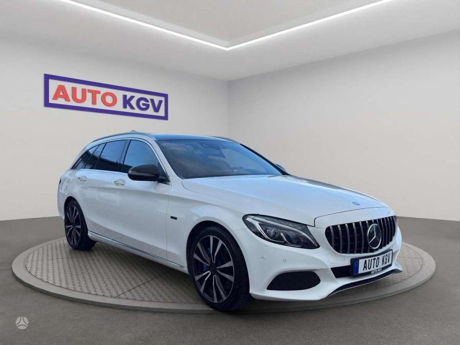 Balts Mercedes-Benz C 350 2016 Kauņa, ar dzinēja tilpumu 2.00 L un nobraukumu 211 tūkst. km par 13999 €, foto 8 vietnē AUTOMOTO.COM.LV
