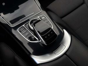 Balts Mercedes-Benz C 350 2016 Kauņa, ar dzinēja tilpumu 2.00 L un nobraukumu 211 tūkst. km par 13999 €, foto 16 vietnē AUTOMOTO.COM.LV