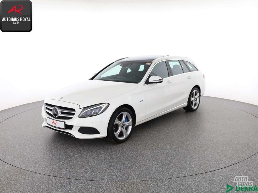 Balts Mercedes-Benz C 350 2017 Kauņa, ar dzinēja tilpumu 2.00 L un nobraukumu 38 tūkst. km par 26396 €, foto 1 vietnē AUTOMOTO.COM.LV