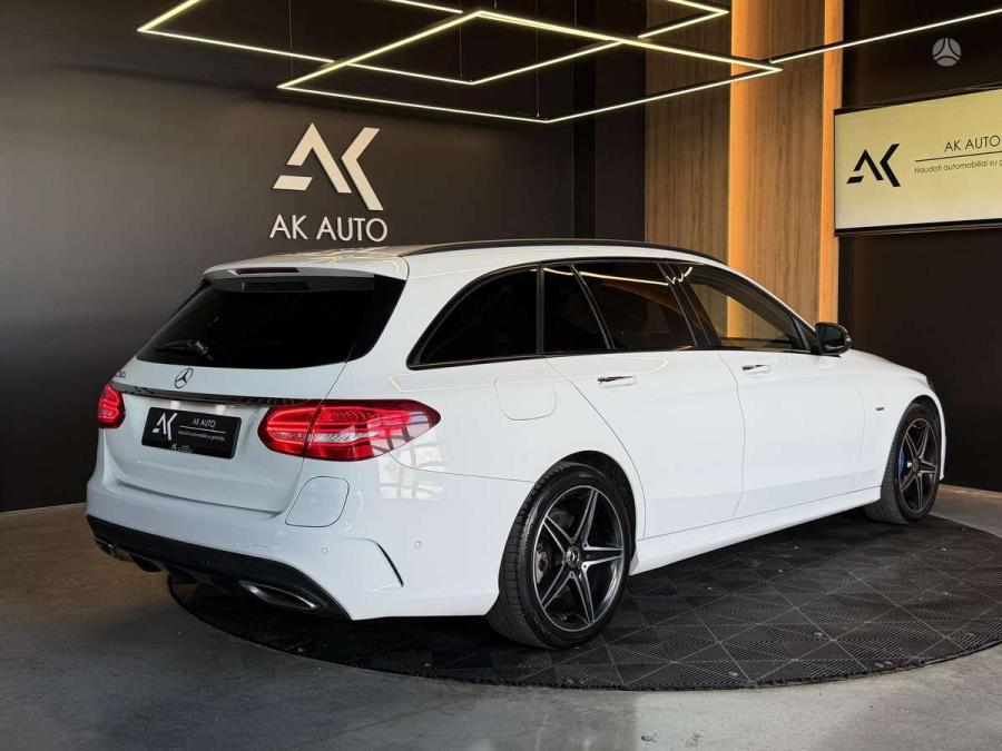Balts Mercedes-Benz C 350 2017 Kauņa, ar dzinēja tilpumu 1.99 L un nobraukumu 194 tūkst. km par 15990 €, foto 13 vietnē AUTOMOTO.COM.LV