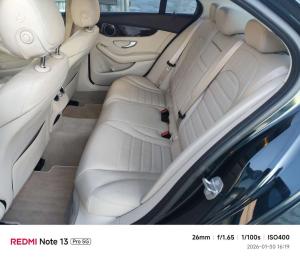 Green Mercedes-Benz c-400 2019 in Kaunas, with an engine capacity of 3.00 L and mileage of 105 thousand km for 25950 €, photo 21 on AUTOMOTO.COM.LV