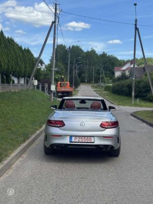 Pelēks Mercedes-Benz c-400 2017 Viļņa, ar dzinēja tilpumu 3.00 L un nobraukumu 235 tūkst. km par 18500 €, foto 4 vietnē AUTOMOTO.COM.LV