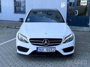 Белый Мерседес C 400 2016 в Рига, объемом двигателя 3.00 л и пробегом 208 тыс. км за 18900 €, фото 2 на AUTOMOTO.COM.LV