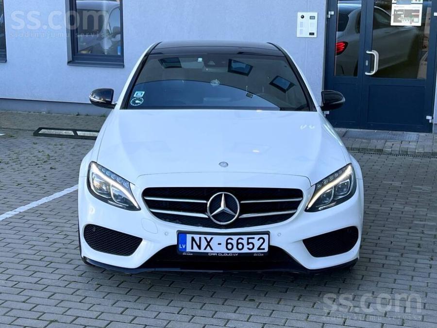 Белый Мерседес C 400 2016 в Рига, объемом двигателя 3.00 л и пробегом 208 тыс. км за 18900 €, фото 2 на AUTOMOTO.COM.LV