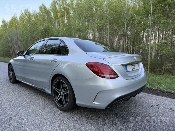 Серый Мерседес C 450 AMG 2017 в Рига, объемом двигателя 3.00 л и пробегом 164 тыс. км за 21500 €, фото 3 на AUTOMOTO.COM.LV