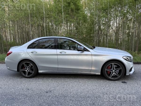 Mercedes-Benz C 450 AMG 2017 Rīga, ar dzinēja tilpumu 3.00 L un nobraukumu 163 tūkst. km par 23300 €, foto 6 vietnē AUTOMOTO.COM.LV