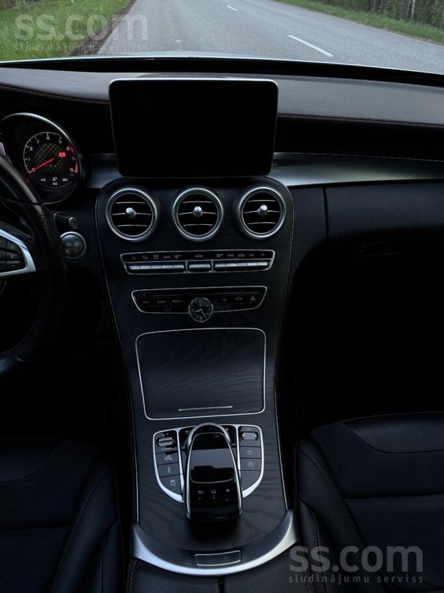 Mercedes-Benz C 450 AMG 2017 Rīga, ar dzinēja tilpumu 3.00 L un nobraukumu 163 tūkst. km par 23300 €, foto 15 vietnē AUTOMOTO.COM.LV