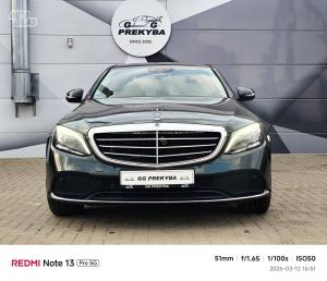 Зеленый Мерседес C 450 2019 в Рамучяй, объемом двигателя 3.00 л и пробегом 105 тыс. км за 23950 €, фото 4 на AUTOMOTO.COM.LV