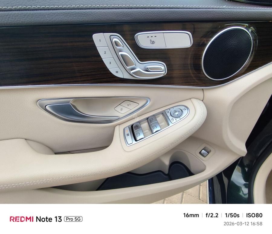 Зеленый Мерседес C 450 2019 в Рамучяй, объемом двигателя 3.00 л и пробегом 105 тыс. км за 23950 €, фото 30 на AUTOMOTO.COM.LV