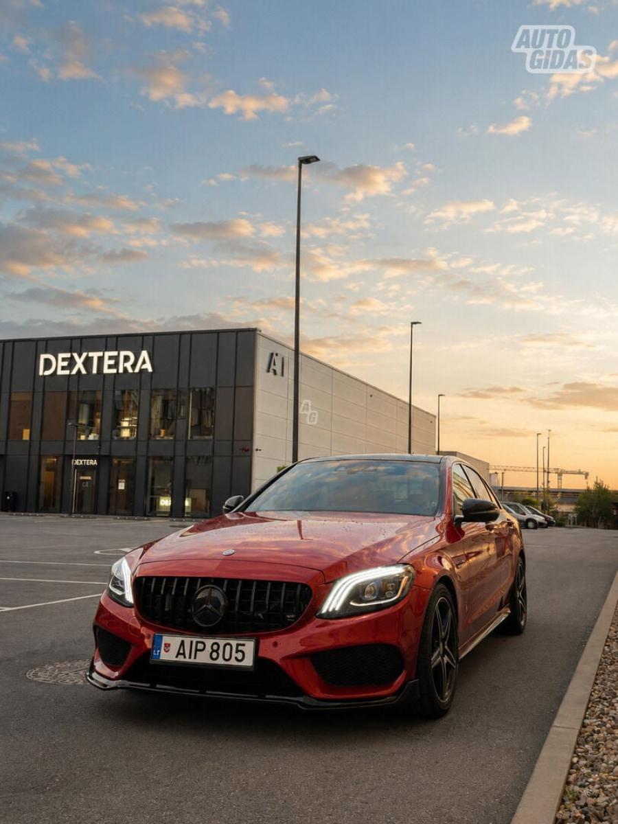 Mercedes-Benz c-450 2016 in Vilnius, with an engine capacity of 3.00 L and mileage of 155 thousand km for 26999 €, photo 4 on AUTOMOTO.COM.LV