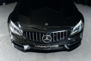 Melns Mercedes-Benz C 63 AMG 2020 Viļņa, ar dzinēja tilpumu 3.98 L un nobraukumu 66 tūkst. km par 51500 €, foto 15 vietnē AUTOMOTO.COM.LV