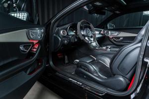 Melns Mercedes-Benz C 63 AMG 2020 Viļņa, ar dzinēja tilpumu 3.98 L un nobraukumu 66 tūkst. km par 51500 €, foto 16 vietnē AUTOMOTO.COM.LV