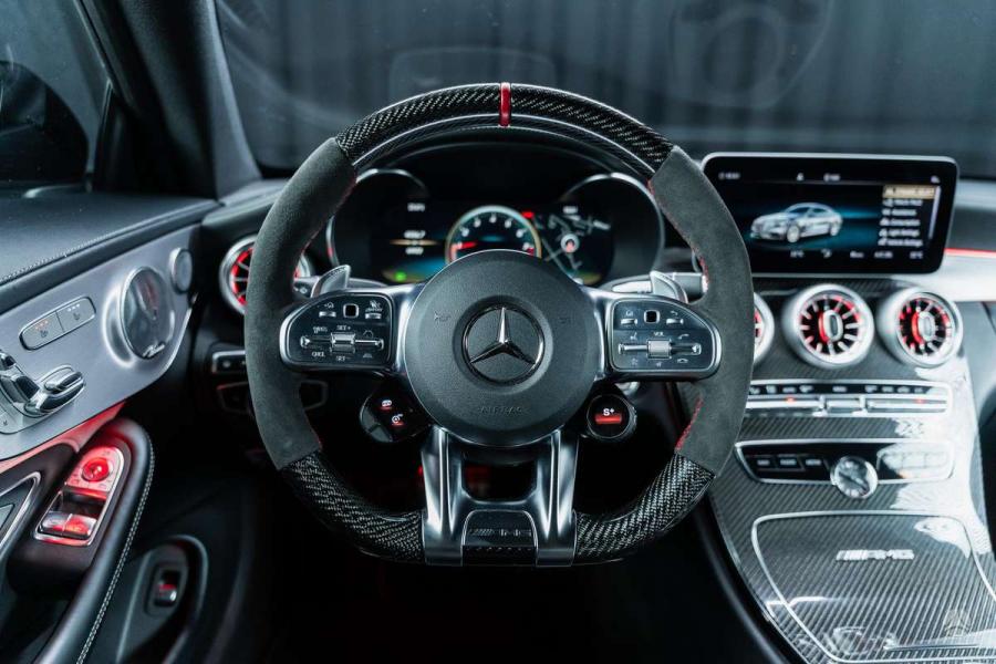 Melns Mercedes-Benz C 63 AMG 2020 Viļņa, ar dzinēja tilpumu 3.98 L un nobraukumu 66 tūkst. km par 51500 €, foto 22 vietnē AUTOMOTO.COM.LV
