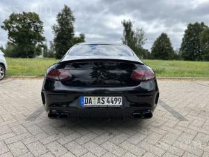 Black Mercedes-Benz C 63 AMG 2020 in Riga, with an engine capacity of 4.00 L and mileage of 77 thousand km for 58600 €, photo 9 on AUTOMOTO.COM.LV