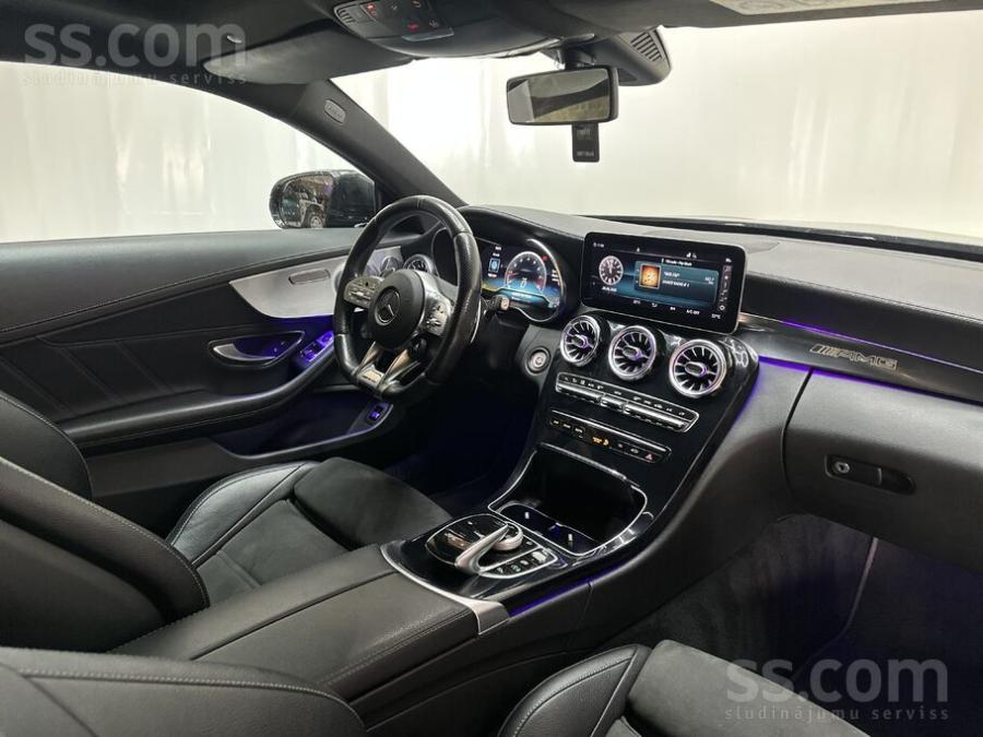 Black Mercedes-Benz C 63 AMG 2020 in Riga, with an engine capacity of 4.00 L and mileage of 77 thousand km for 58600 €, photo 11 on AUTOMOTO.COM.LV