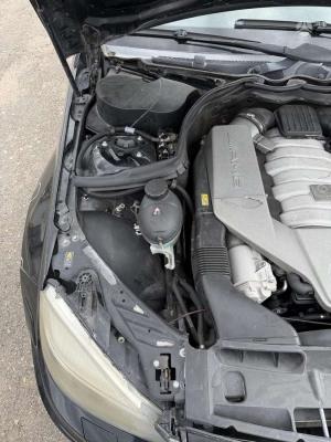 Melns Mercedes-Benz C 63 AMG 2008 Viļņa, ar dzinēja tilpumu 6.21 L un nobraukumu 239 tūkst. km par 12900 €, foto 30 vietnē AUTOMOTO.COM.LV