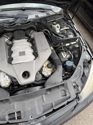 Melns Mercedes-Benz C 63 AMG 2008 Viļņa, ar dzinēja tilpumu 6.21 L un nobraukumu 239 tūkst. km par 12900 €, foto 31 vietnē AUTOMOTO.COM.LV