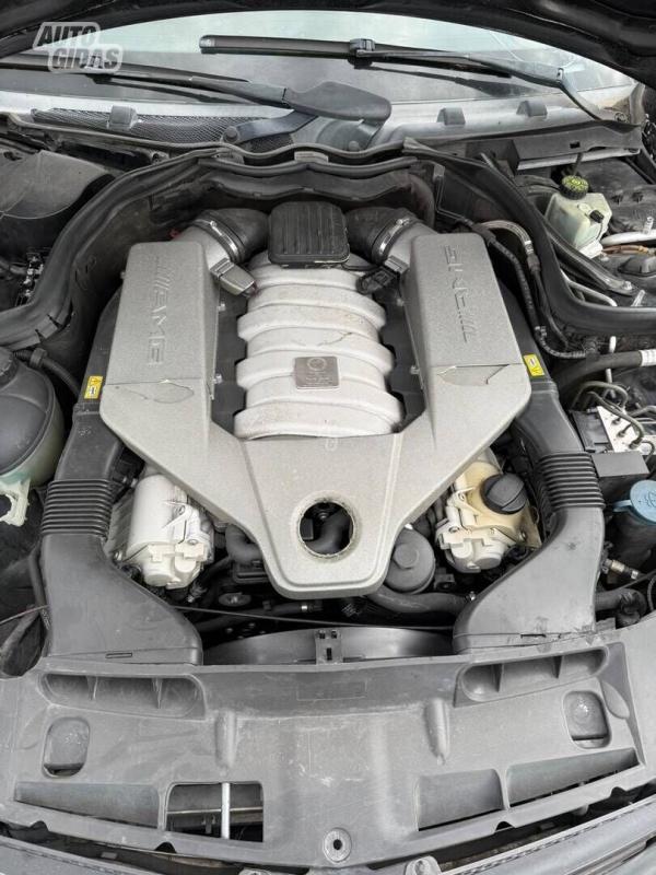 Мерседес Ц 63 АМГ 2008 в Каунас на AUTOMOTO.COM.LV Черный Мерседес Ц 63 АМГ 2008 в Каунас, объемом двигателя 6.20 л и пробегом 239 тыс. км за 10500 €, фото 6 на AUTOMOTO.COM.LV