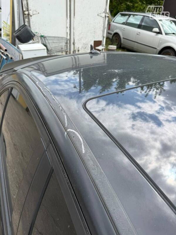 Мерседес Ц 63 АМГ 2008 в Каунас на AUTOMOTO.COM.LV Черный Мерседес Ц 63 АМГ 2008 в Каунас, объемом двигателя 6.20 л и пробегом 239 тыс. км за 10500 €, фото 11 на AUTOMOTO.COM.LV