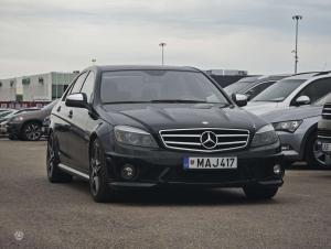 Melns Mercedes-Benz C 63 AMG 2009 Viļņa, ar dzinēja tilpumu 6.21 L un nobraukumu 174 tūkst. km par 26000 €, foto 7 vietnē AUTOMOTO.COM.LV