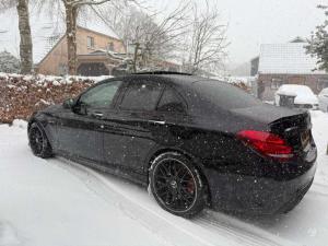 Black Mercedes-Benz C 63 AMG 2015 in Marijampole, with an engine capacity of 3.98 L and mileage of 200 thousand km for 26500 €, photo 7 on AUTOMOTO.COM.LV