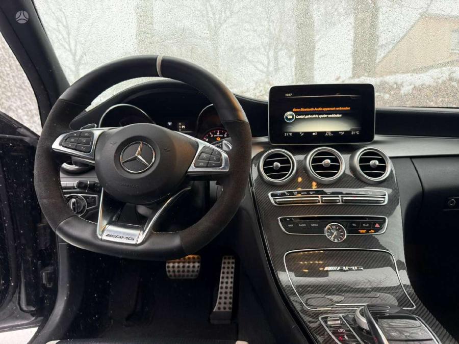 Black Mercedes-Benz C 63 AMG 2015 in Marijampole, with an engine capacity of 3.98 L and mileage of 200 thousand km for 26500 €, photo 15 on AUTOMOTO.COM.LV