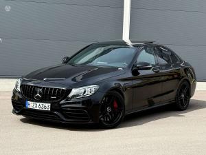Melns Mercedes-Benz C 63 AMG 2017 Viļņa, ar dzinēja tilpumu 3.98 L un nobraukumu 160 tūkst. km par 42000 €, foto 16 vietnē AUTOMOTO.COM.LV