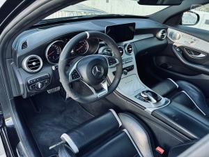Melns Mercedes-Benz C 63 AMG 2018 Panevēža, ar dzinēja tilpumu 4.00 L un nobraukumu 101 tūkst. km par 38000 €, foto 10 vietnē AUTOMOTO.COM.LV