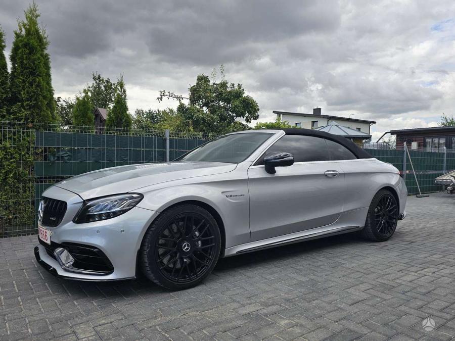 Grey Mercedes-Benz C 63 AMG 2020 in Panevezys, with an engine capacity of 3.98 L and mileage of 71 thousand km for 37000 €, photo 1 on AUTOMOTO.COM.LV