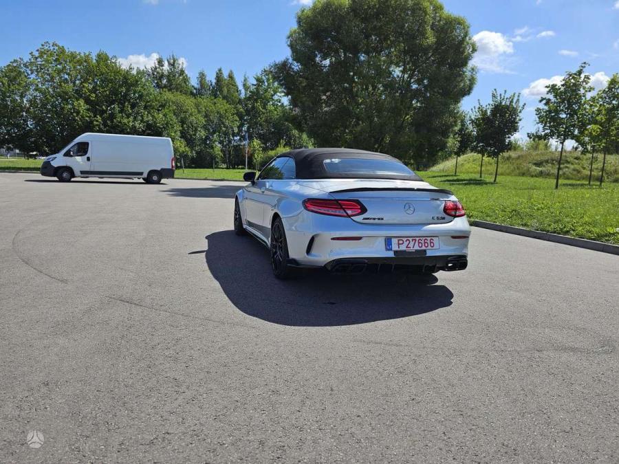 Grey Mercedes-Benz C 63 AMG 2020 in Panevezys, with an engine capacity of 3.98 L and mileage of 71 thousand km for 37000 €, photo 16 on AUTOMOTO.COM.LV