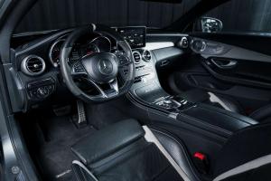 Pelēks Mercedes-Benz C 63 AMG 2017 Viļņa, ar dzinēja tilpumu 3.98 L un nobraukumu 65 tūkst. km par 44999 €, foto 22 vietnē AUTOMOTO.COM.LV