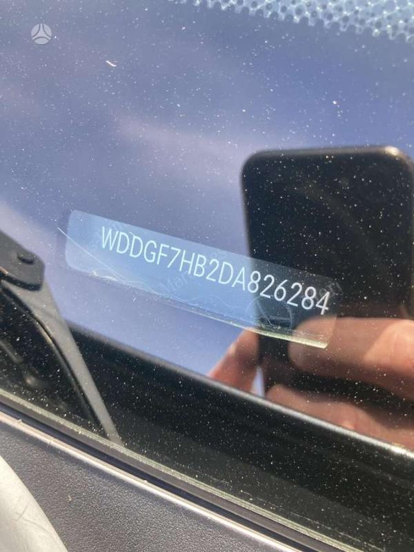 Pelēks Mercedes-Benz C 63 AMG 2013 Panevēža, ar dzinēja tilpumu 6.21 L un nobraukumu 185 tūkst. km par 23800 €, foto 9 vietnē AUTOMOTO.COM.LV