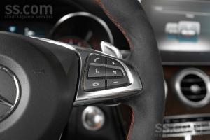 Pelēks Mercedes-Benz C 63 AMG 2015 Rīga, ar dzinēja tilpumu 4.00 L un nobraukumu 41 tūkst. km par 52500 €, foto 21 vietnē AUTOMOTO.COM.LV