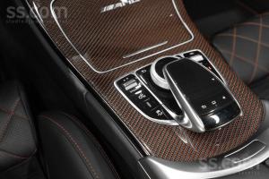 Pelēks Mercedes-Benz C 63 AMG 2015 Rīga, ar dzinēja tilpumu 4.00 L un nobraukumu 41 tūkst. km par 52500 €, foto 25 vietnē AUTOMOTO.COM.LV