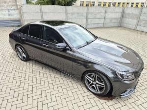 Pelēks Mercedes-Benz C 63 AMG 2017 Alīta, ar dzinēja tilpumu 3.98 L un nobraukumu 76 tūkst. km par 42999 €, foto  vietnē AUTOMOTO.COM.LV