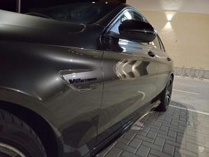 Grey Mercedes-Benz C 63 AMG 2017 in Alytus, with an engine capacity of 3.98 L and mileage of 76 thousand km for 42999 €, photo 11 on AUTOMOTO.COM.LV