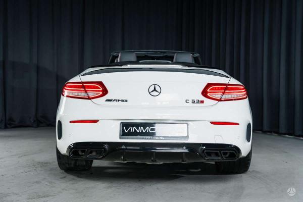 White Mercedes-Benz C 63 AMG 2017 in Vilnius, with an engine capacity of 3.98 L and mileage of 48 thousand km for 49999 €, photo 5 on AUTOMOTO.COM.LV