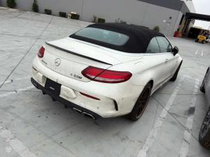 White Mercedes-Benz C 63 AMG 2017 in Kaunas, with an engine capacity of 4.00 L and mileage of 81 thousand km for 36500 €, photo 11 on AUTOMOTO.COM.LV